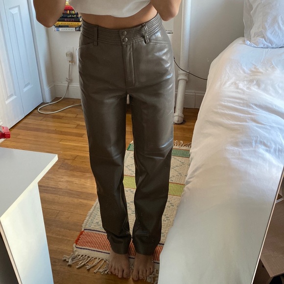 Wilfred | Pants & Jumpsuits | Aritzia Wilfred Funk Vegan Leather Pants ...